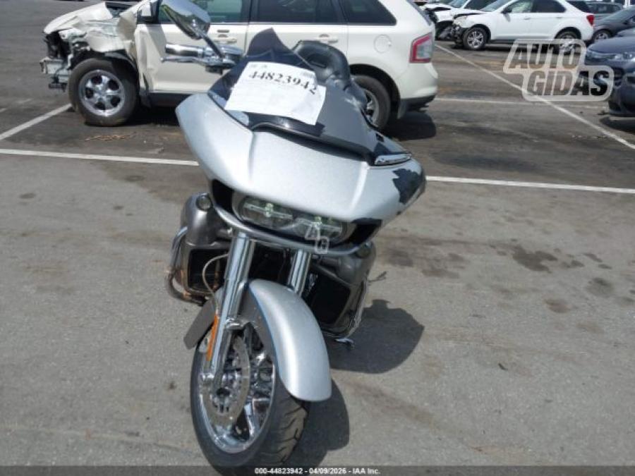 Pelēks Harley-Davidson FLTR 0 Klaipėda, ar dzinēja tilpumu 0.00 L un nobraukumu 0 tūkst. km par 9500 €, foto 5 vietnē AUTOMOTO.COM.LV
