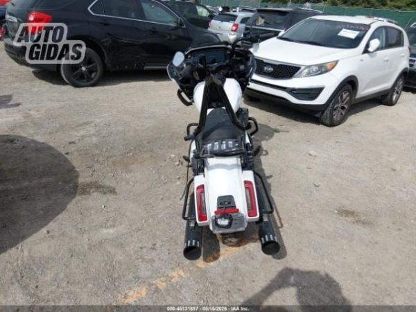 Harley-Davidson FLTR 0 Klaipėda, ar dzinēja tilpumu 0.00 L un nobraukumu 0 tūkst. km par 9250 €, foto 6 vietnē AUTOMOTO.COM.LV