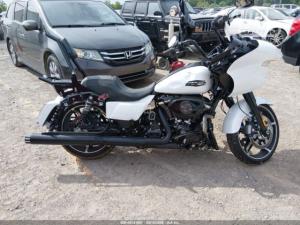 Harley-Davidson FLTR 0 Klaipėda, ar dzinēja tilpumu 0.00 L un nobraukumu 0 tūkst. km par 9250 €, foto 13 vietnē AUTOMOTO.COM.LV