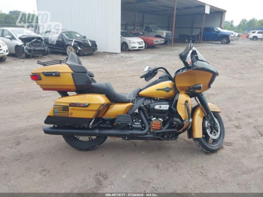 Harley-Davidson FLTR in Klaipeda, with an engine capacity of 0.00 L and mileage of 0 thousand km for 6550 €, photo 14 on AUTOMOTO.COM.LV
