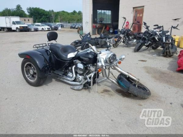 Harley-Davidson FLTR Klaipėda, ar dzinēja tilpumu 0.00 L un nobraukumu 0 tūkst. km par 8100 €, foto 1 vietnē AUTOMOTO.COM.LV