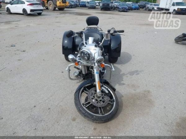 Harley-Davidson FLTR Klaipėda, ar dzinēja tilpumu 0.00 L un nobraukumu 0 tūkst. km par 8100 €, foto 3 vietnē AUTOMOTO.COM.LV