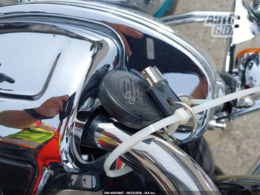 Harley-Davidson FLTR Klaipėda, ar dzinēja tilpumu 0.00 L un nobraukumu 0 tūkst. km par 8100 €, foto 14 vietnē AUTOMOTO.COM.LV