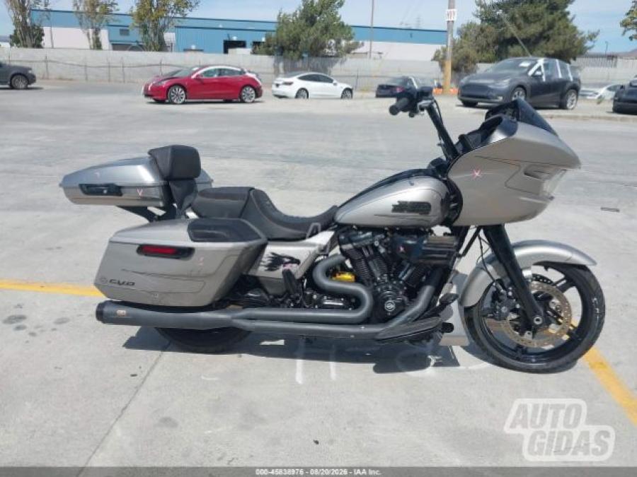 Harley-Davidson FLTR Klaipėda, ar dzinēja tilpumu 0.00 L un nobraukumu 0 tūkst. km par 8100 €, foto 9 vietnē AUTOMOTO.COM.LV