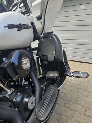 Harley-Davidson FLTR 2013 Viļņa, ar dzinēja tilpumu 1.69 L un nobraukumu 53 tūkst. km par 9200 €, foto 14 vietnē AUTOMOTO.COM.LV