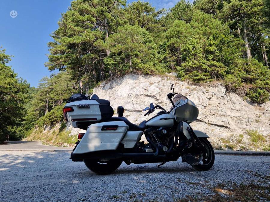 Harley-Davidson FLTR 2013 Viļņa, ar dzinēja tilpumu 1.69 L un nobraukumu 53 tūkst. km par 9200 €, foto 16 vietnē AUTOMOTO.COM.LV