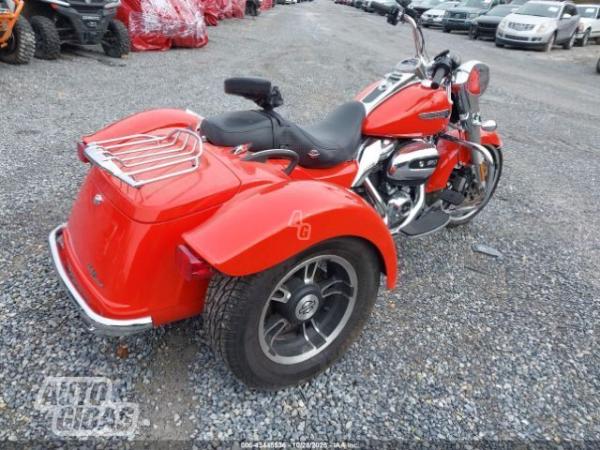 Sarkans Harley-Davidson FLTR 0 Klaipėda, ar dzinēja tilpumu 0.00 L un nobraukumu 0 tūkst. km par 5000 €, foto 4 vietnē AUTOMOTO.COM.LV