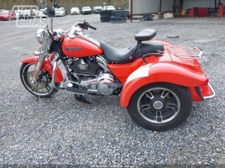 Sarkans Harley-Davidson FLTR 0 Klaipėda, ar dzinēja tilpumu 0.00 L un nobraukumu 0 tūkst. km par 5000 €, foto 14 vietnē AUTOMOTO.COM.LV