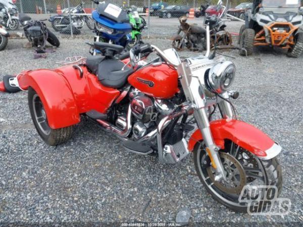 Red Harley-Davidson FLTR 0 in Klaipeda, with an engine capacity of 0.00 L and mileage of 0 thousand km for 5000 €, photo 1 on AUTOMOTO.COM.LV