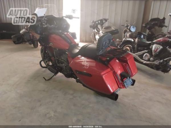 Sarkans Harley-Davidson FLTR 0 Klaipėda, ar dzinēja tilpumu 0.00 L un nobraukumu 0 tūkst. km par 12000 €, foto 3 vietnē AUTOMOTO.COM.LV