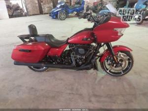 Sarkans Harley-Davidson FLTR 0 Klaipėda, ar dzinēja tilpumu 0.00 L un nobraukumu 0 tūkst. km par 12000 €, foto 13 vietnē AUTOMOTO.COM.LV