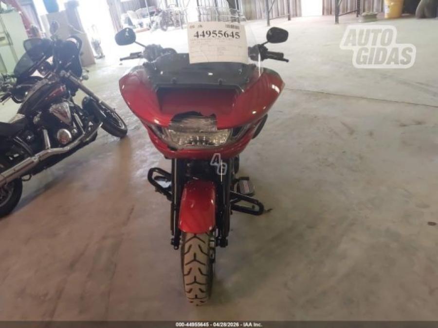 Red Harley-Davidson FLTR 0 in Klaipeda, with an engine capacity of 0.00 L and mileage of 0 thousand km for 11500 €, photo 6 on AUTOMOTO.COM.LV