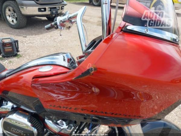 Red Harley-Davidson FLTR in Klaipeda, with an engine capacity of 0.00 L and mileage of 0 thousand km for 6650 €, photo 4 on AUTOMOTO.COM.LV