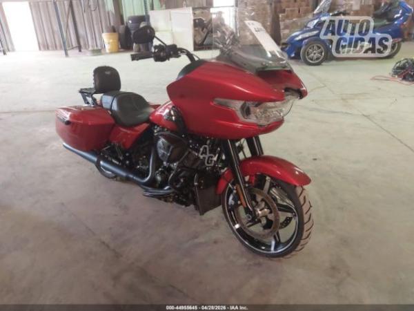 Red Harley-Davidson FLTR in Klaipeda, with an engine capacity of 0.00 L and mileage of 0 thousand km for 11500 €, photo 1 on AUTOMOTO.COM.LV