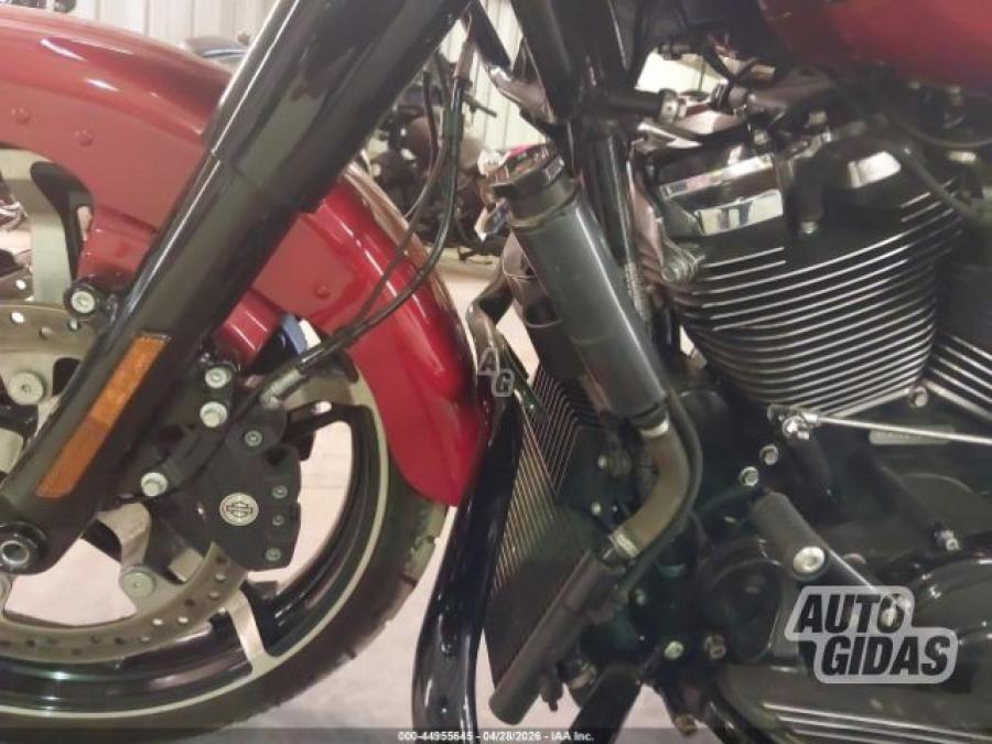 Sarkans Harley-Davidson FLTR Klaipėda, ar dzinēja tilpumu 0.00 L un nobraukumu 0 tūkst. km par 11500 €, foto 17 vietnē AUTOMOTO.COM.LV