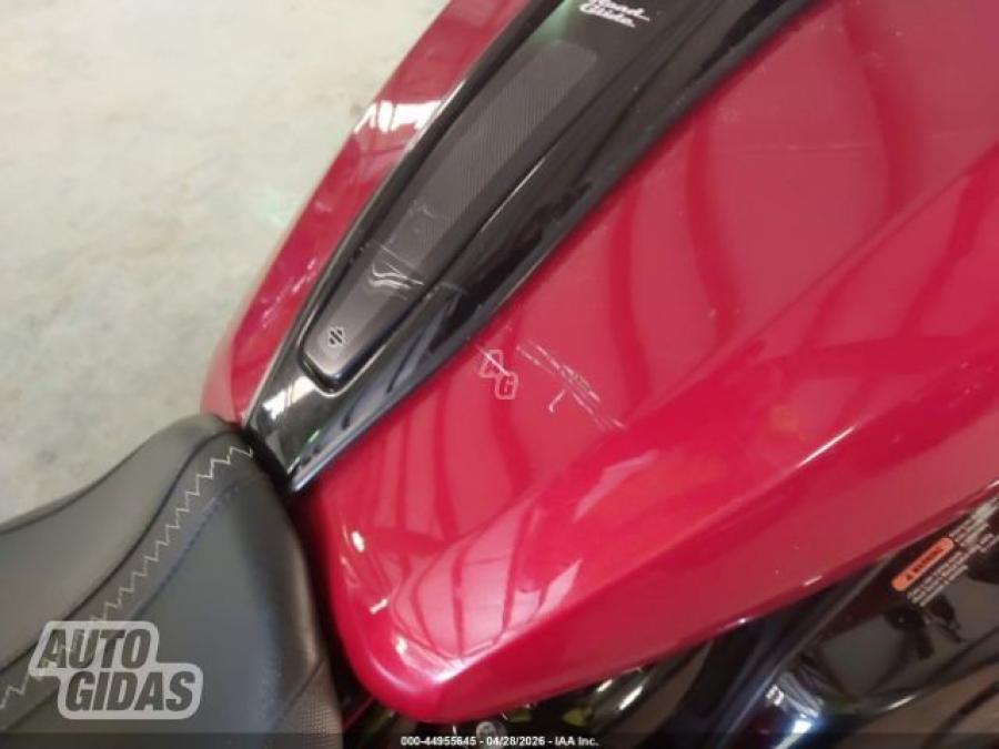 Sarkans Harley-Davidson FLTR Klaipėda, ar dzinēja tilpumu 0.00 L un nobraukumu 0 tūkst. km par 11500 €, foto 19 vietnē AUTOMOTO.COM.LV