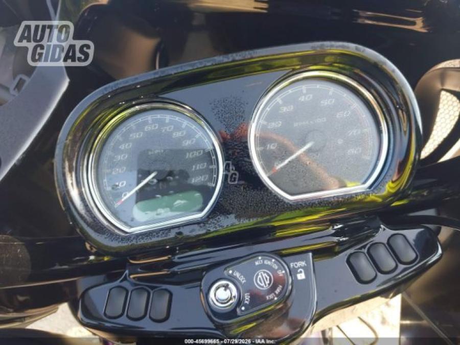 Violets Harley-Davidson FLTR Klaipėda, ar dzinēja tilpumu 0.00 L un nobraukumu 0 tūkst. km par 7400 €, foto 6 vietnē AUTOMOTO.COM.LV