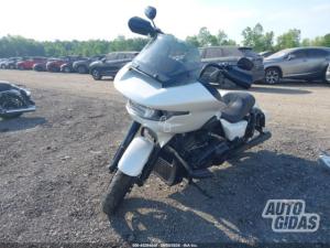 White Harley-Davidson FLTR 0 in Klaipeda, with an engine capacity of 0.00 L and mileage of 0 thousand km for 10200 €, photo 10 on AUTOMOTO.COM.LV