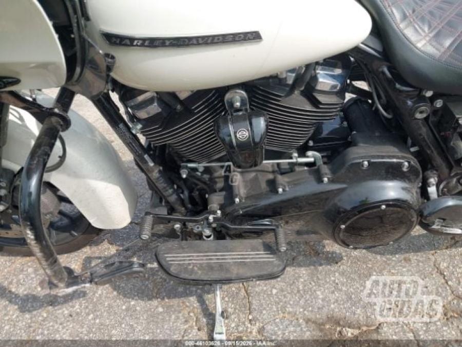 Balts Harley-Davidson FLTR Klaipėda, ar dzinēja tilpumu 0.00 L un nobraukumu 0 tūkst. km par 7900 €, foto 3 vietnē AUTOMOTO.COM.LV