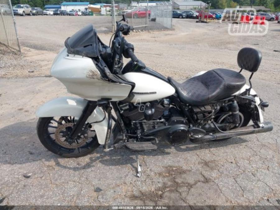Balts Harley-Davidson FLTR Klaipėda, ar dzinēja tilpumu 0.00 L un nobraukumu 0 tūkst. km par 7900 €, foto 6 vietnē AUTOMOTO.COM.LV