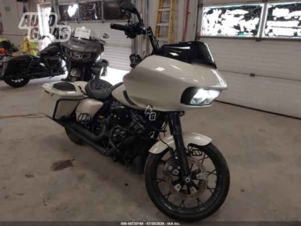 Balts Harley-Davidson FLTR Klaipėda, ar dzinēja tilpumu 0.00 L un nobraukumu 0 tūkst. km par 4000 €, foto 1 vietnē AUTOMOTO.COM.LV
