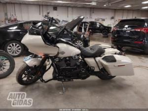Balts Harley-Davidson FLTR Klaipėda, ar dzinēja tilpumu 0.00 L un nobraukumu 0 tūkst. km par 4000 €, foto 3 vietnē AUTOMOTO.COM.LV