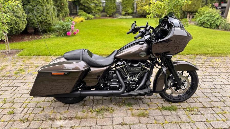 Harley-Davidson FLTRXS 2023 in Riga, with an engine capacity of 1.87 L and mileage of 0 thousand km for 22000 €, photo 8 on AUTOMOTO.COM.LV