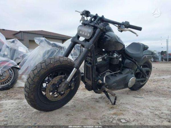 Black Harley-Davidson FXD 2019 in Klaipeda, with an engine capacity of 1.87 L and mileage of 1 thousand km for 4000 €, photo 2 on AUTOMOTO.COM.LV
