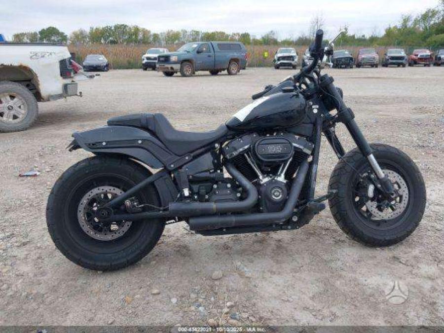 Black Harley-Davidson FXD 2019 in Klaipeda, with an engine capacity of 1.87 L and mileage of 1 thousand km for 4000 €, photo 12 on AUTOMOTO.COM.LV