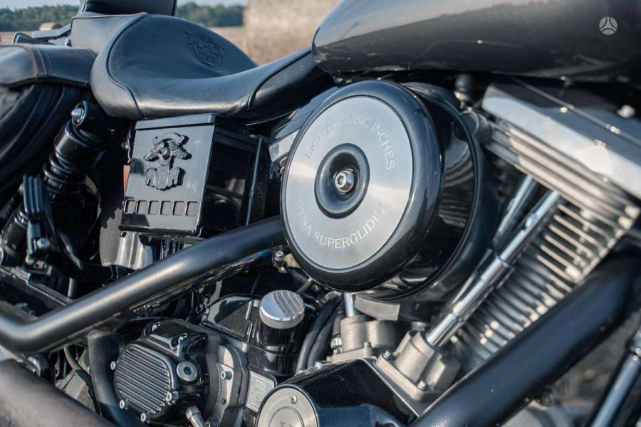 Harley-Davidson FXD 1996 in Siauliai, with an engine capacity of 1.34 L and mileage of 34 thousand km for 6500 €, photo 5 on AUTOMOTO.COM.LV