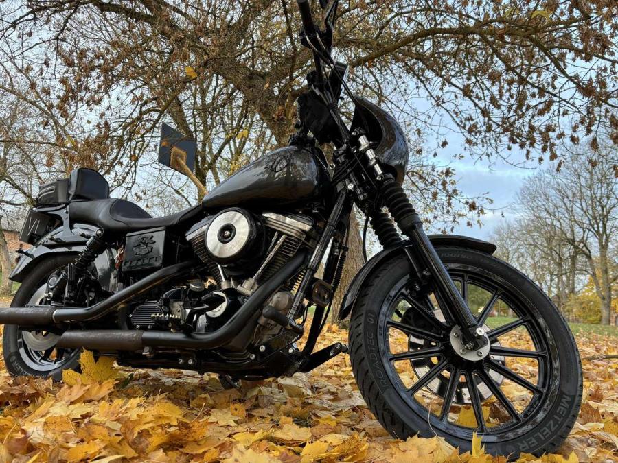 Harley-Davidson FXD 1996 in Siauliai, with an engine capacity of 1.34 L and mileage of 34 thousand km for 6500 €, photo 12 on AUTOMOTO.COM.LV