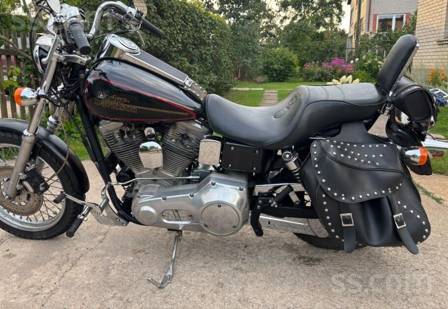 Harley-Davidson FXD 1997 Rīga, ar dzinēja tilpumu 1.34 L un nobraukumu 0 tūkst. km par 5800 €, foto 4 vietnē AUTOMOTO.COM.LV