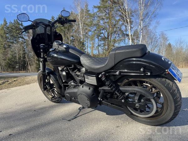 Harley-Davidson FXD 2017 in Riga, with an engine capacity of 1.69 L and mileage of 0 thousand km for 12000 €, photo 2 on AUTOMOTO.COM.LV