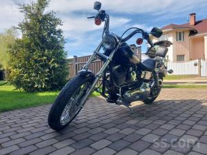 Harley-Davidson FXDL 2000 in Riga, with an engine capacity of 1.45 L and mileage of 0 thousand km for 6250 €, photo 6 on AUTOMOTO.COM.LV