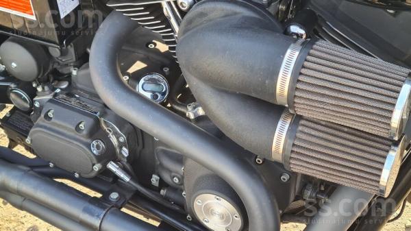 Harley-Davidson FXDX 2000 Jūrmala, ar dzinēja tilpumu 1.45 L un nobraukumu 0 tūkst. km par 7400 €, foto 6 vietnē AUTOMOTO.COM.LV