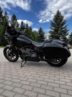 Black Harley-Davidson FXLRST 2022 in Mazeikiai, with an engine capacity of 1.92 L and mileage of 11 thousand km for 16800 €, photo 13 on AUTOMOTO.COM.LV