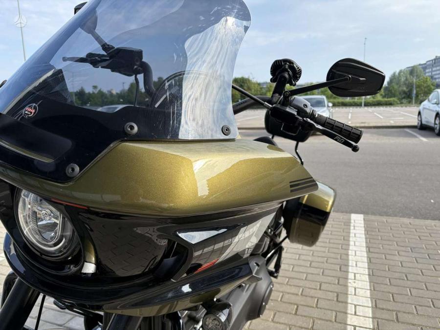 Zaļš Harley-Davidson FXLRST 2022 Viļņa, ar dzinēja tilpumu 1.92 L un nobraukumu 21 tūkst. km par 19900 €, foto 4 vietnē AUTOMOTO.COM.LV