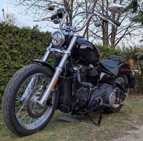 Melns Harley-Davidson FXST 2020 Kauņa, ar dzinēja tilpumu 1.75 L un nobraukumu 20 tūkst. km par 10500 €, foto 3 vietnē AUTOMOTO.COM.LV