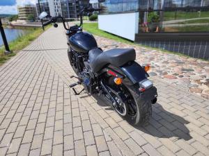 Black Harley-Davidson FXST 2024 in Kaunas, with an engine capacity of 0.00 L and mileage of 2 thousand km for 10400 €, photo 8 on AUTOMOTO.COM.LV