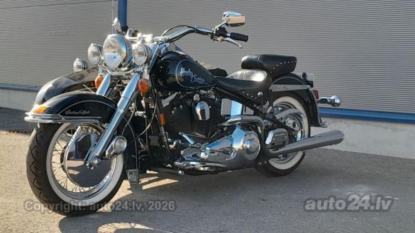 Black Harley-Davidson Heritage Softail 1992 in Tartu, with an engine capacity of 1.34 L and mileage of 28 thousand km for 19900 €, photo 7 on AUTOMOTO.COM.LV