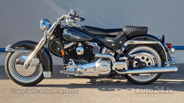 Black Harley-Davidson Heritage Softail 1992 in Tartu, with an engine capacity of 1.34 L and mileage of 28 thousand km for 19900 €, photo 9 on AUTOMOTO.COM.LV