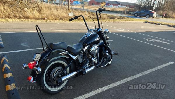 Melns Harley-Davidson Heritage Softail 2010 Tallina, ar dzinēja tilpumu 1.60 L un nobraukumu 38 tūkst. km par 8000 €, foto 1 vietnē AUTOMOTO.COM.LV