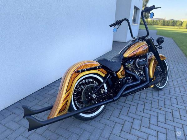 Harley-Davidson Heritage Softail 2021 Kauņa, ar dzinēja tilpumu 1.90 L un nobraukumu 34 tūkst. km par 17900 €, foto 4 vietnē AUTOMOTO.COM.LV