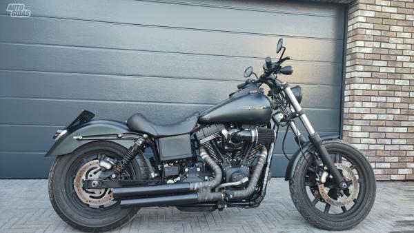 Melns Harley-Davidson Low Rider 2016 Kauņa, ar dzinēja tilpumu 1.80 L un nobraukumu 29 tūkst. km par 7599 €, foto 4 vietnē AUTOMOTO.COM.LV