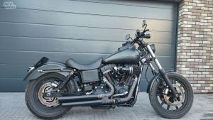 Melns Harley-Davidson Low Rider 2016 Kauņa, ar dzinēja tilpumu 1.80 L un nobraukumu 29 tūkst. km par 7599 €, foto 4 vietnē AUTOMOTO.COM.LV
