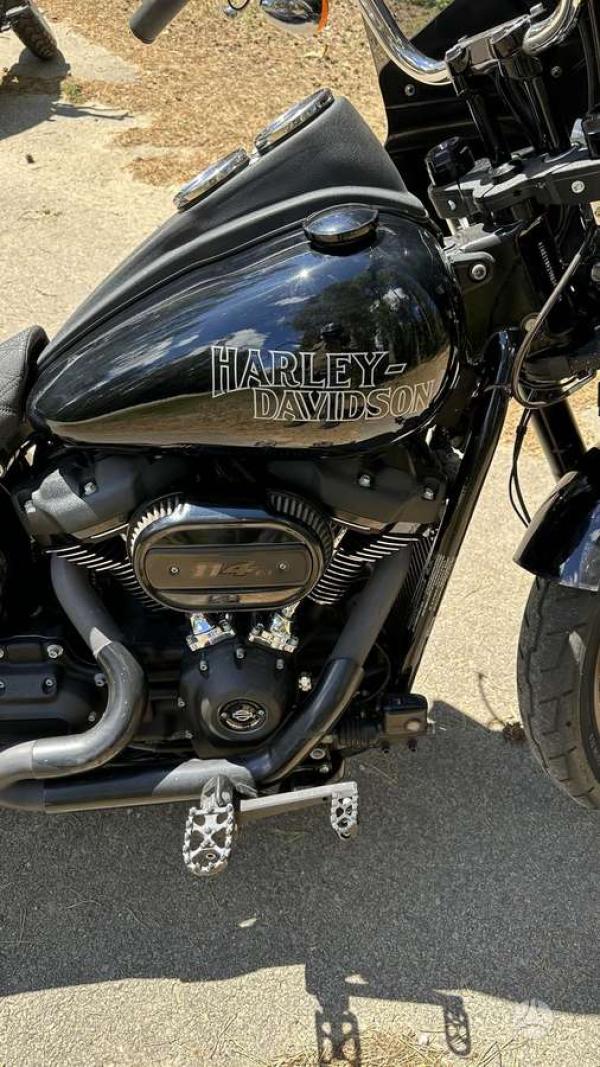 Melns Harley-Davidson Low Rider 2021 Kauņa, ar dzinēja tilpumu 1.87 L un nobraukumu 21 tūkst. km par 10450 €, foto 8 vietnē AUTOMOTO.COM.LV