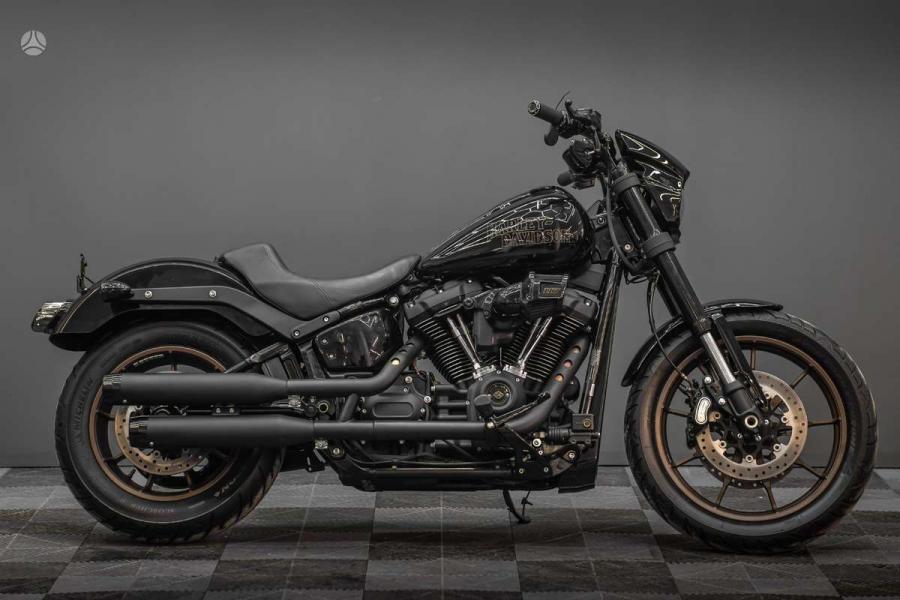 Black Harley-Davidson Low Rider 2022 in Kaunas, with an engine capacity of 1.92 L and mileage of 32 thousand km for 15500 €, photo 14 on AUTOMOTO.COM.LV