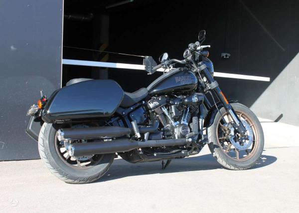 Black Harley-Davidson Low Rider 2023 in Vilnius, with an engine capacity of 1.93 L and mileage of 20 thousand km for 15500 €, photo 3 on AUTOMOTO.COM.LV