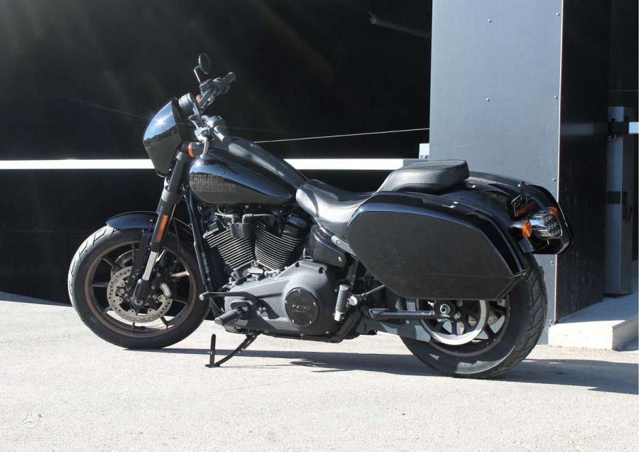Melns Harley-Davidson Low Rider 2023 Viļņa, ar dzinēja tilpumu 1.93 L un nobraukumu 20 tūkst. km par 15500 €, foto 9 vietnē AUTOMOTO.COM.LV