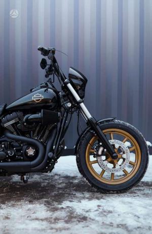 Harley-Davidson Low Rider 2017 in Kaunas, with an engine capacity of 1.80 L and mileage of 15 thousand km for 14222 €, photo 1 on AUTOMOTO.COM.LV